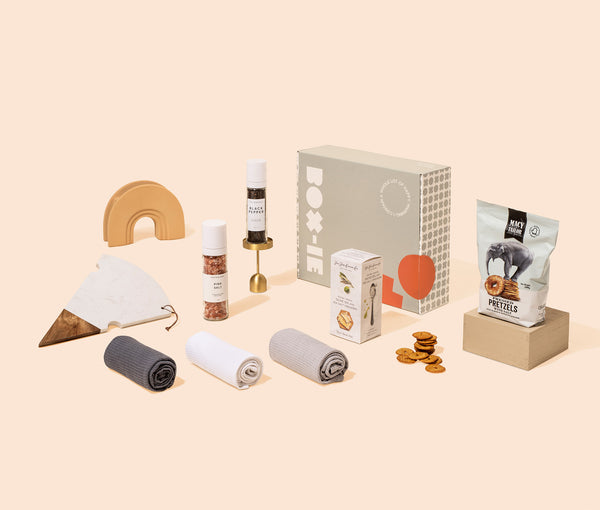 The Classic gift hamper | New Home Gift Box | Luxury Unique Hamper - BOX-IE